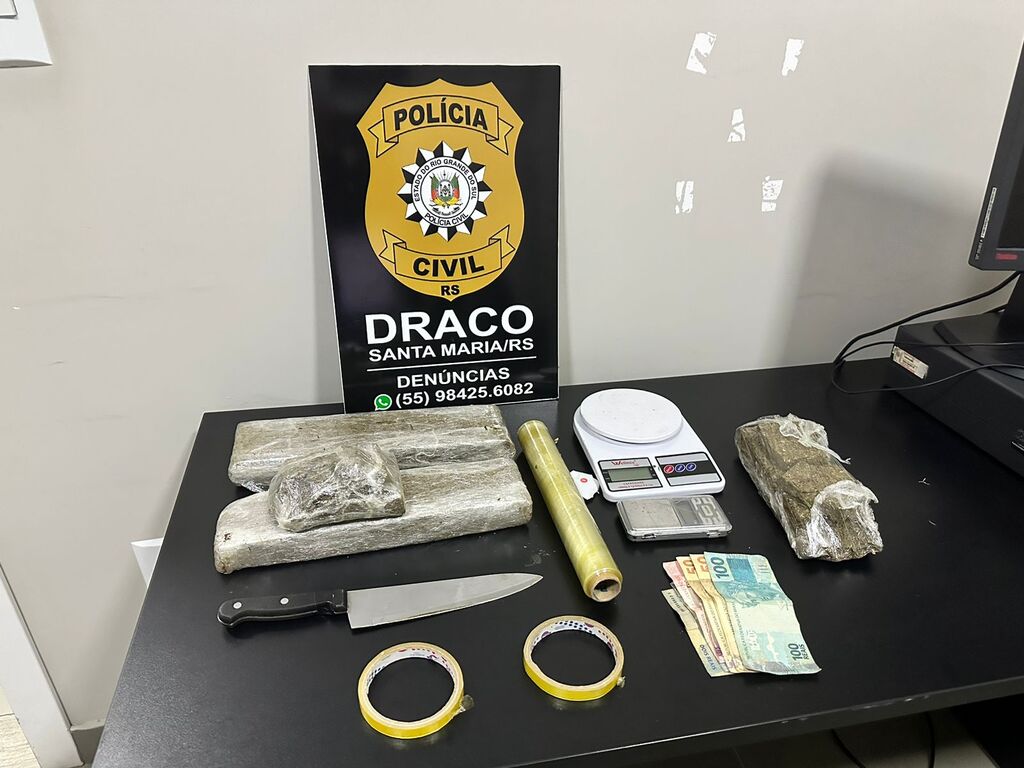 Casal é Preso Em Flagrante Por Tráfico De Drogas No Bairro Diácono Pozzobon